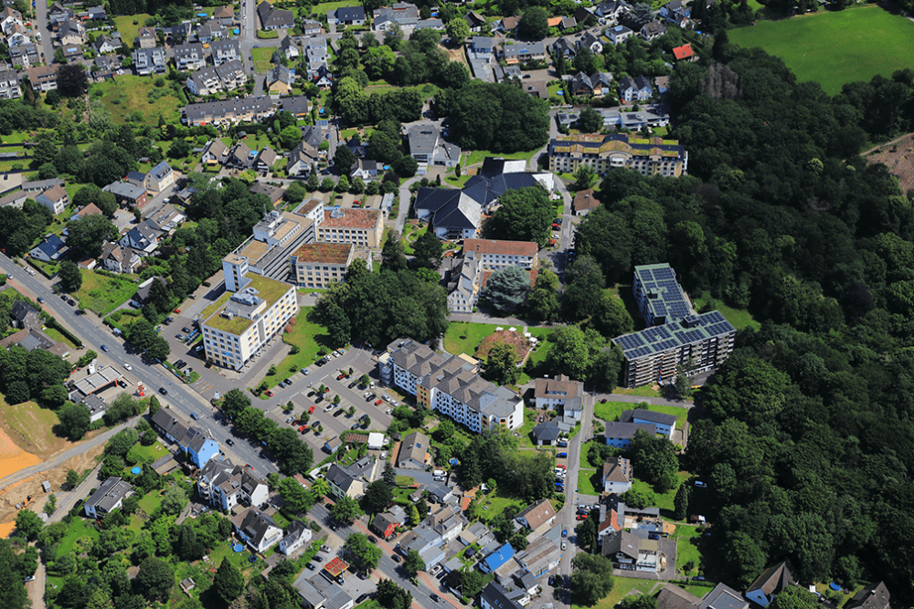 Digital management of various user groups at Solingen Hospital - PRM ...